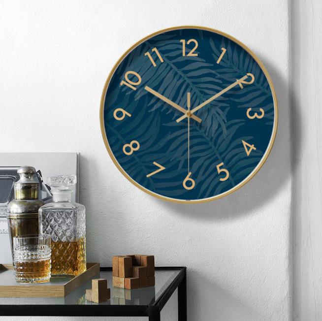 Simple wall clock in bedroom | Wall Clock Manufacturers